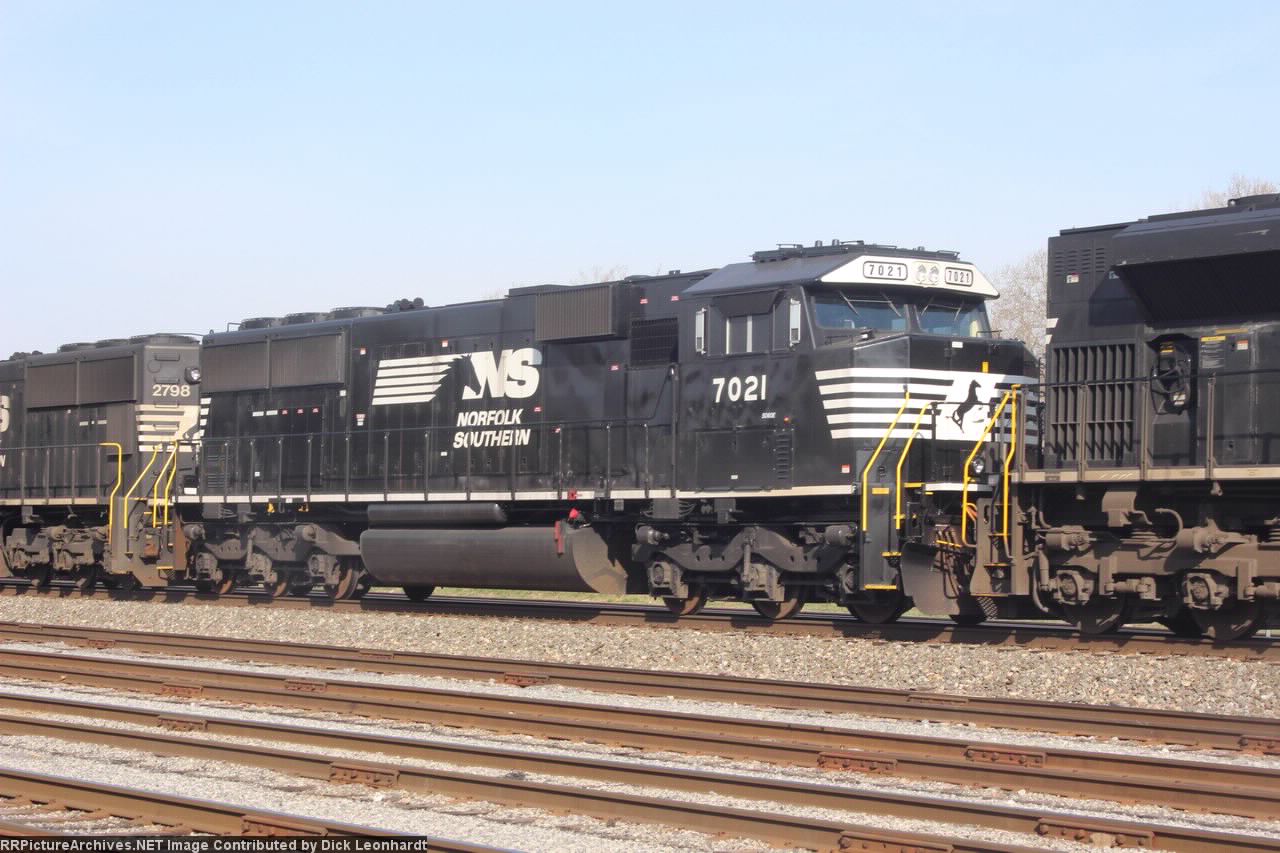 NS 7021